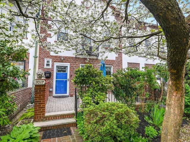 7 room luxury Villa for sale in Queens, New York