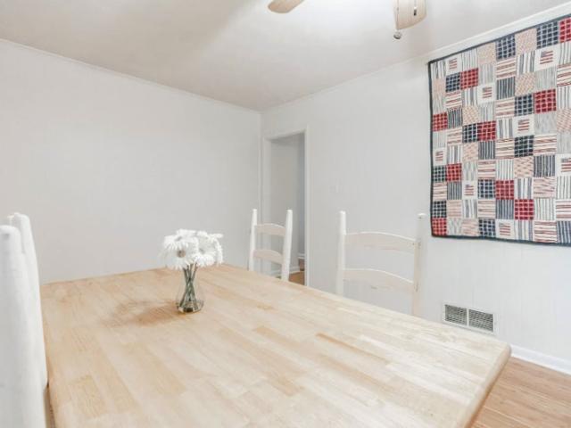 6 ROOMS ONLY Video Tour • Cleaners • Fast WiFi • 3