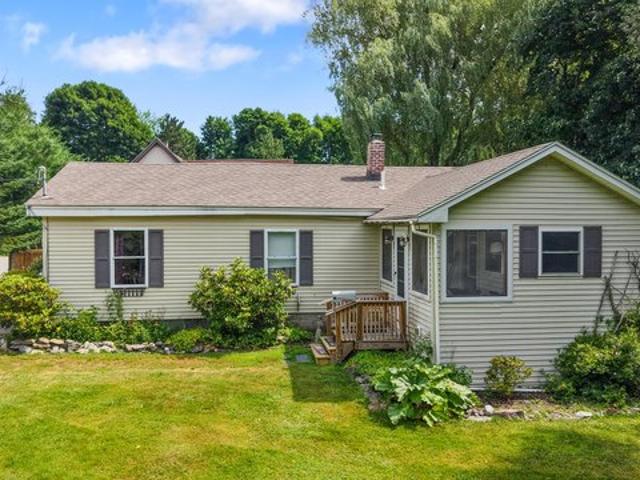 6 Rooney St, Brewer, ME 04412
