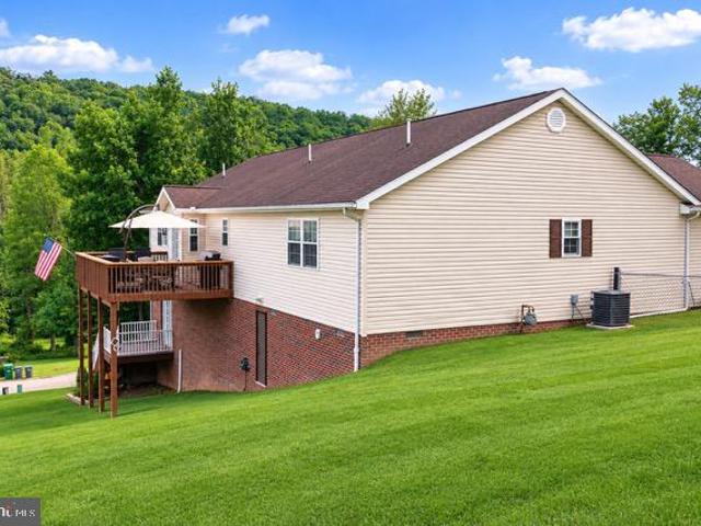 6 Rolling Oaks Estates