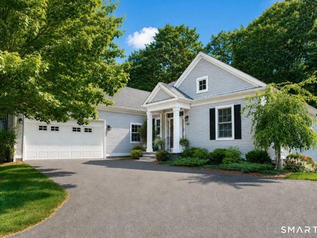 6 Ronan Way Unit 6, Simsbury, CT 06070