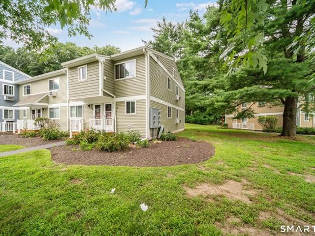 6 Rose Ln Unit 3 17, Danbury, CT 06811