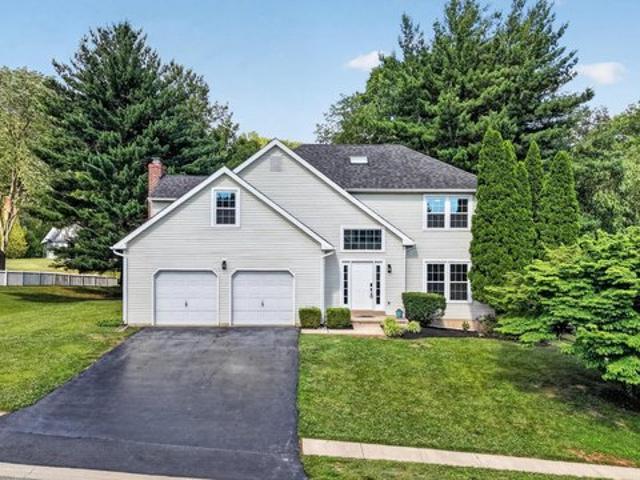 6 Roy Ct, Newark, DE 19711