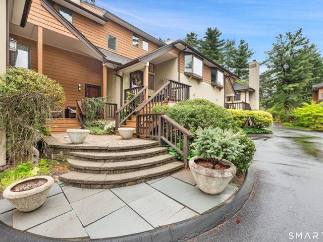 6 Stratford Park Unit 6, Bloomfield, CT 06002