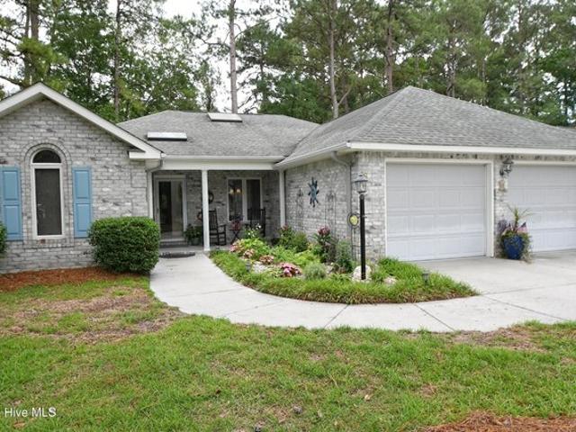 6 Sunrise Ct, Calabash, NC 28467