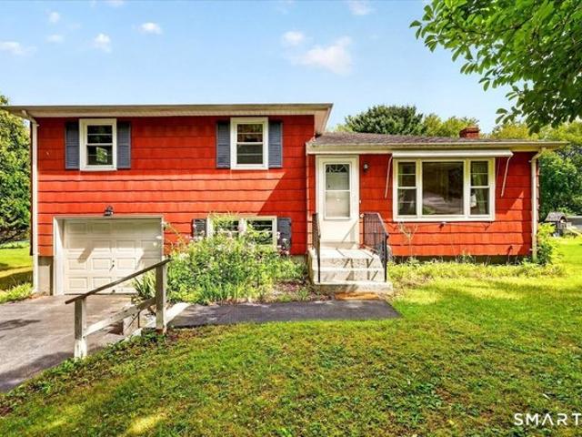 6 Sunset Ave, Ledyard, CT 06339