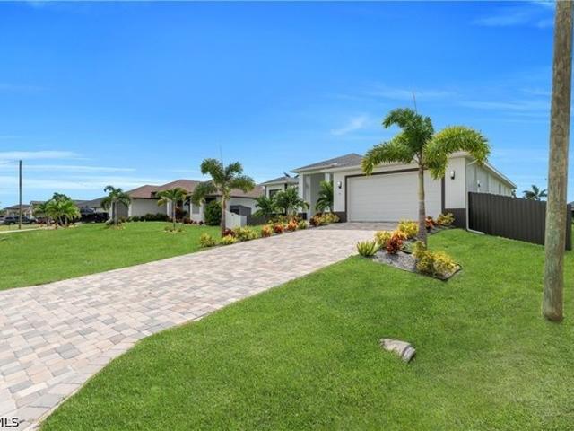 6 SW 37th Ave, Cape Coral, FL 33991