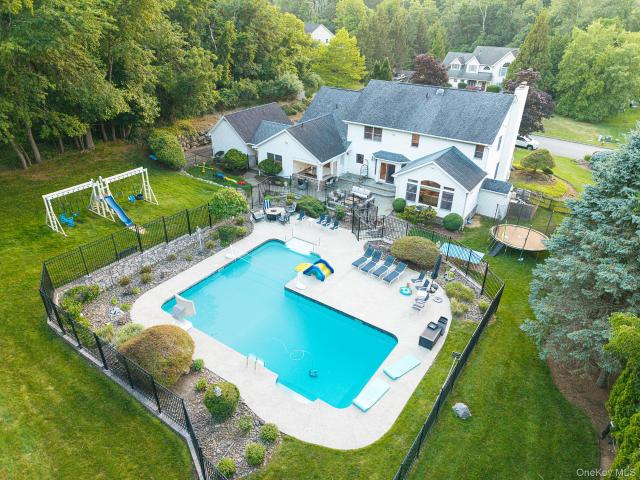 6 Sycamore Lane