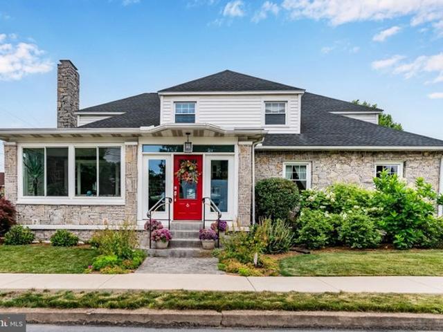 6 S 34th St, Camp Hill, PA 17011