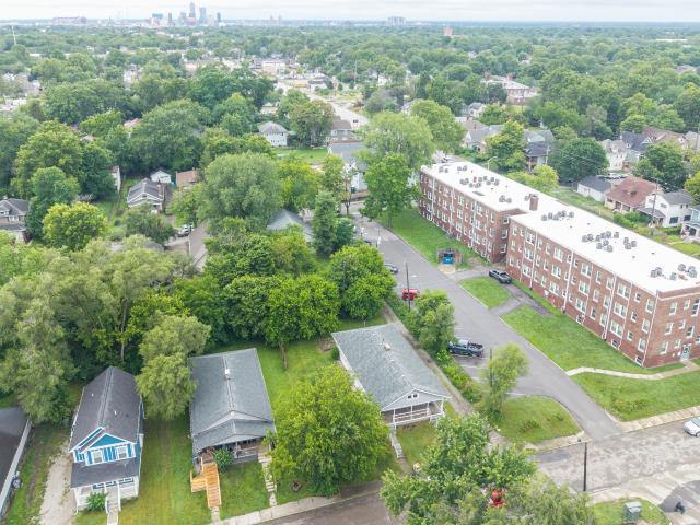 6 S Euclid Avenue
