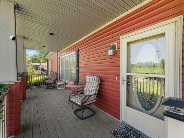6 S Fish Lake Street