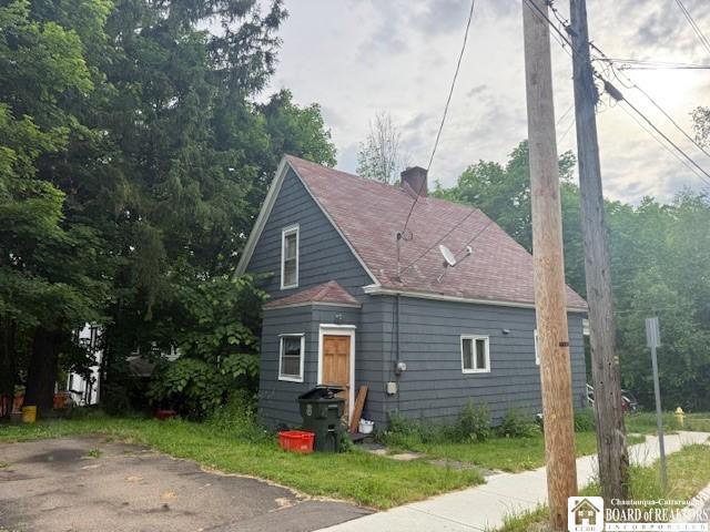 6 Sampson Street