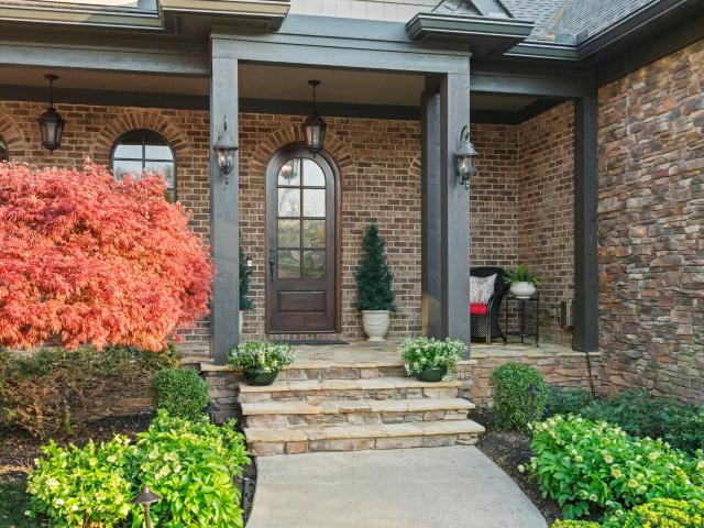 6 Saranac Lane