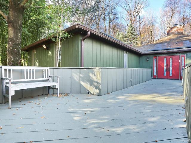 6 Scenic Vista Dr, New City, NY 10956 | Compass