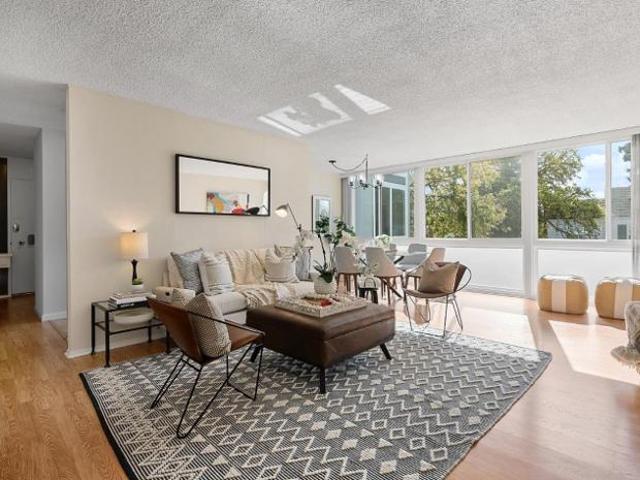 6 Seville Way 202, San Mateo, CA 94402