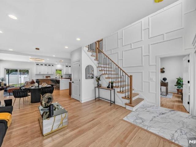 6 Short Hill Road