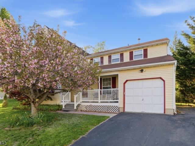 6 Shoshoni Way
