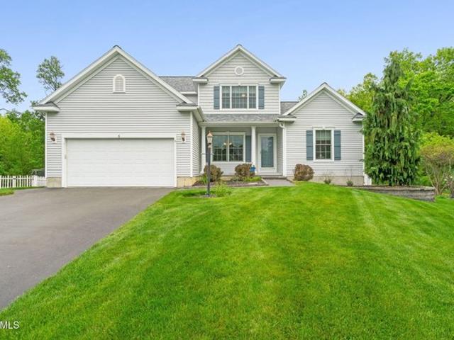 6 Sierra Ct, Schenectady, NY 12304