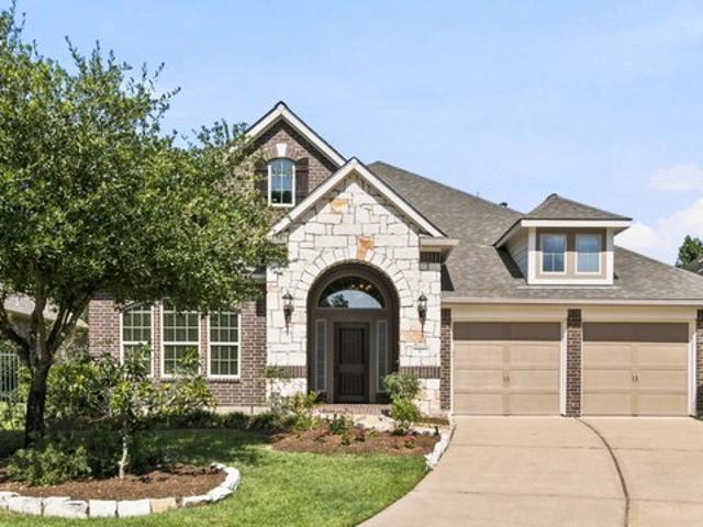 6 Sleeping Colt Pl, The Woodlands, TX 77389