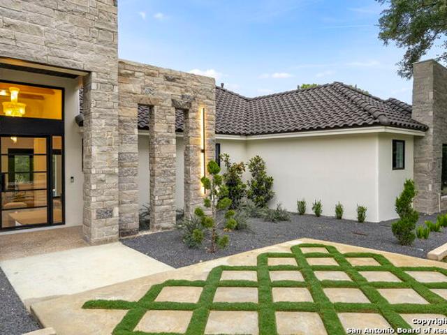 6 Turin Ct