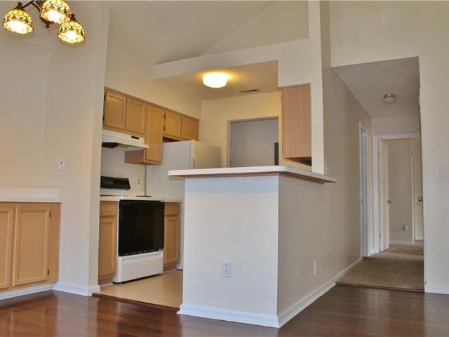 6 Tamarisk QUAY # J
