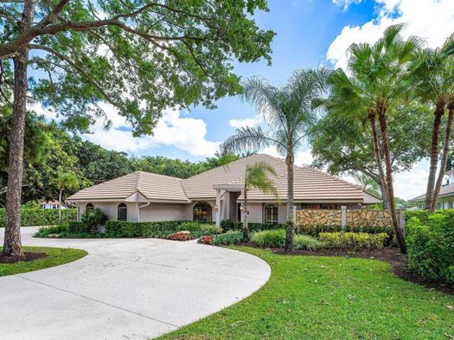 6 Tarrington Cir, Palm Beach Gardens, FL 33418