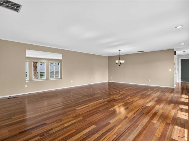 6 Teresa Drive