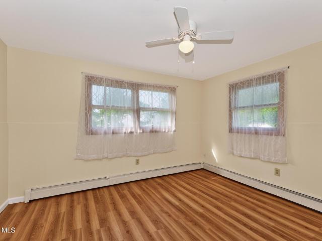 6 Theresa Ann Court