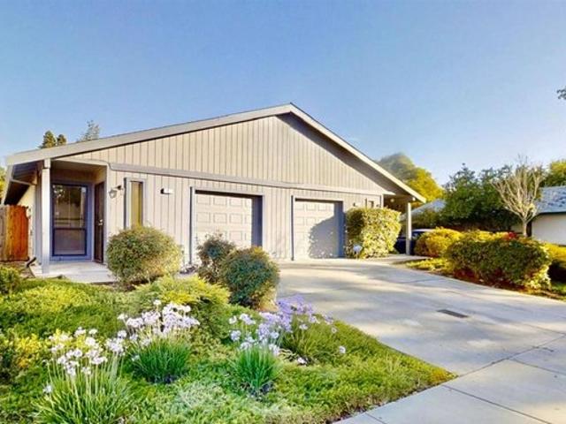 6 Topam Ct, Sacramento, CA 95833