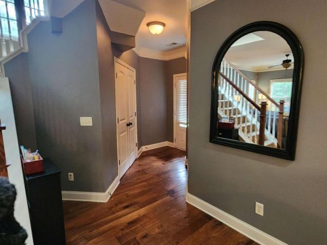 6 Trailside Way