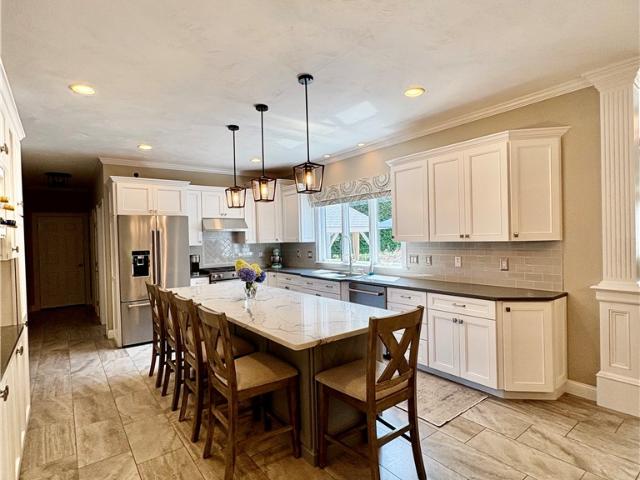 6 Val Jean Drive