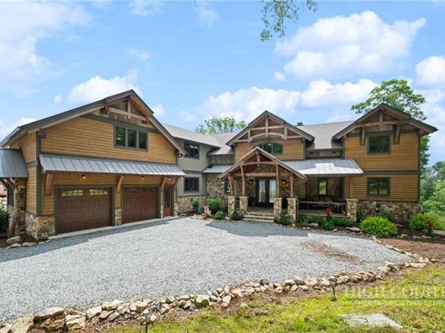 6 Valley Watch Ct, Banner Elk, NC 28604