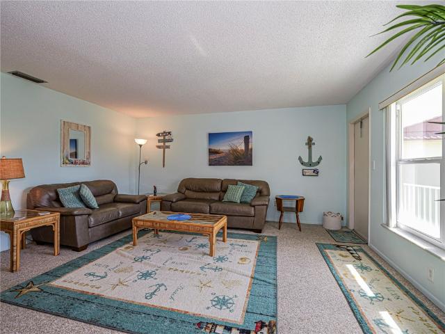 6 Vista Palm Ln, Unit 202, Vero Beach, FL 32962 | MLS #292131 | Compass