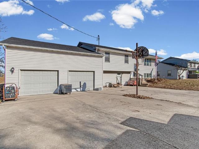 6 W 15th St, Carrollton, MO 64633 | MLS #2598 | Compass