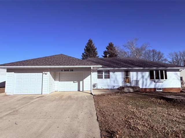6 W Bow Dr, Cherokee, IA 51012