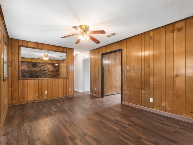 6 Waterfront Drive