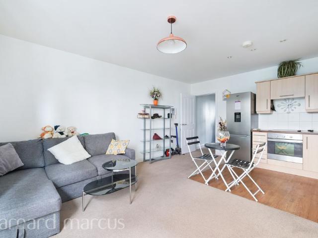 6 Waterworks Yard, Croydon