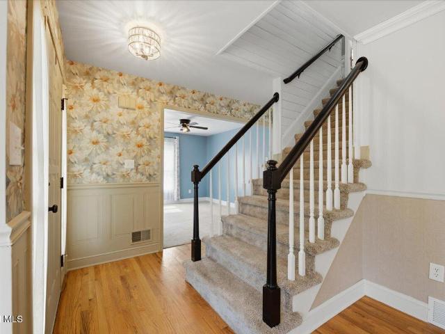 6 Wildwood Lane