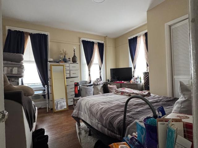 6 Williams St, New London, CT 06320 | MLS #24149 | Compass