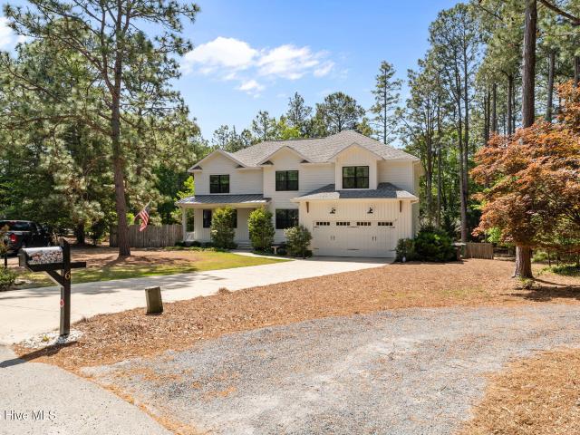 6 Wilshire Lane