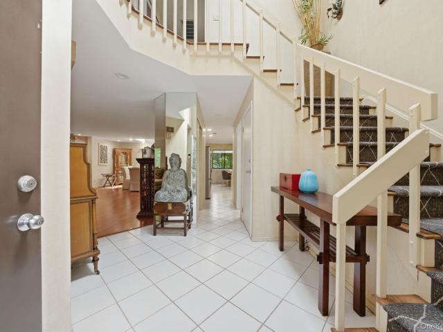 6 Wimbledon Drive