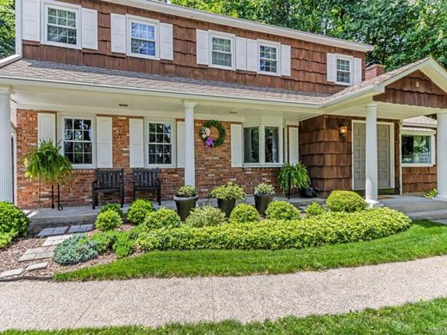 6 Woodcock Rd, West Nyack, NY 10994