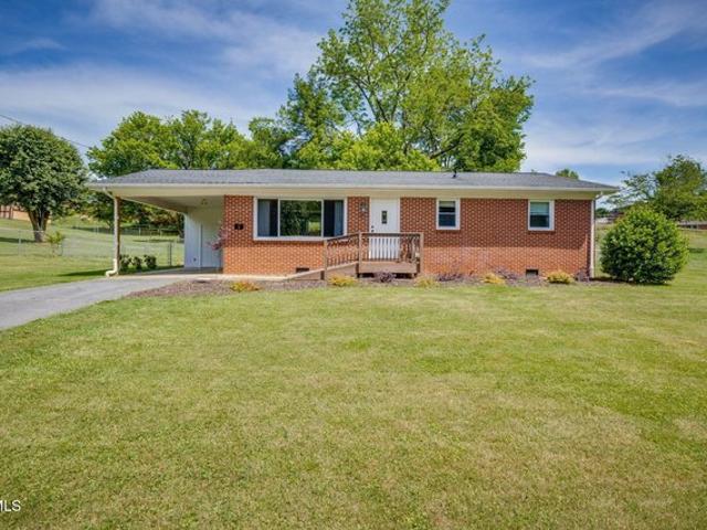 6 York Cir, Johnson City, TN 37601