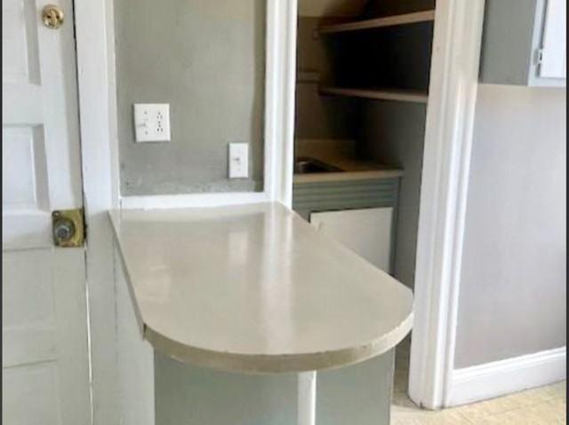 6 Young Ave. 2 Bedroom Apartment for Rent at 6 Young Ave, Providence, RI 02908 Smith Hill