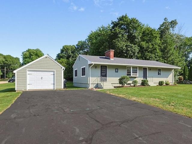 6 Young Ave, North Attleboro, MA 02760