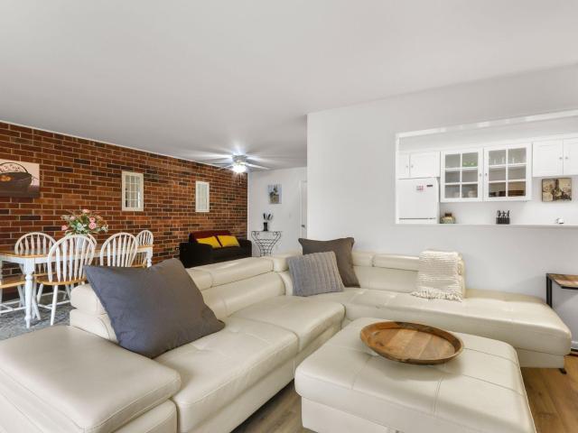 6 Zurich Ct, Unit 6 05