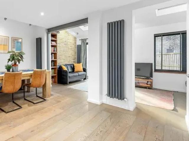 6 10 Queensbury Street, London, N1 3AD, United Kingdom | 3 bed townhouse for rent #139544054 | Rentberry