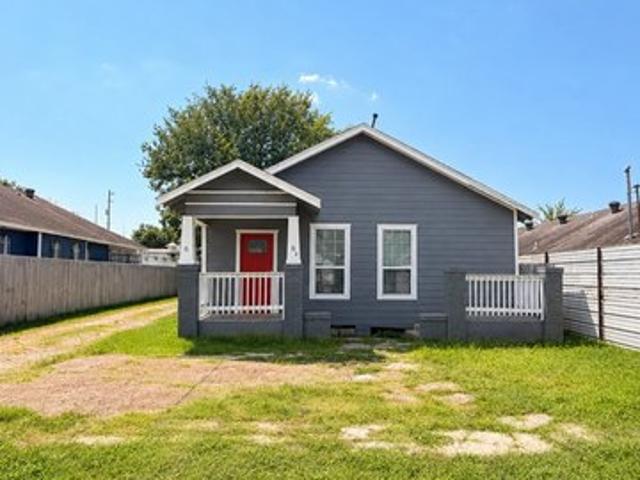 6 1/2 Burr St Unit 2, Houston, TX 77011