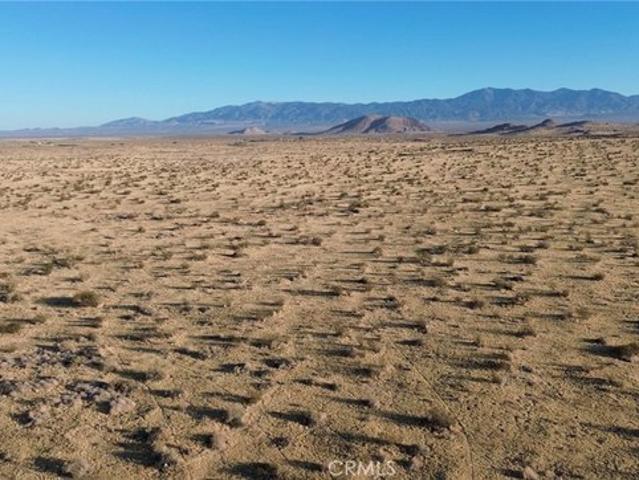6 227th E, Palmdale, CA 93591