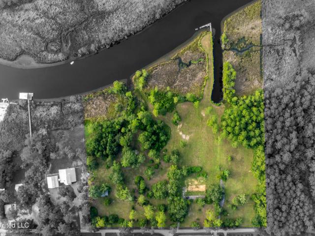 6.37 Acres Dixie Street